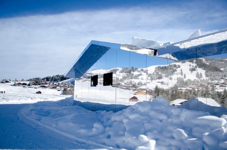 Invisible Architecture - An Emerging Trend - OmDayal Group of Institutions